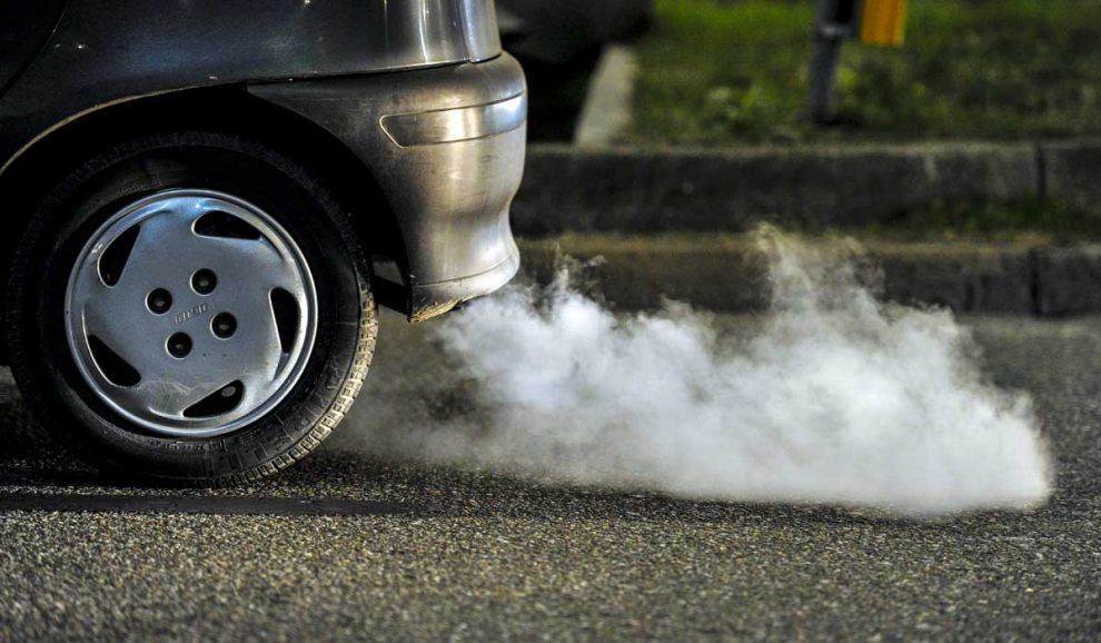 Cuándo Sale Humo Blanco Del Motor De Su Vehículo A Gasolina Qué Significa